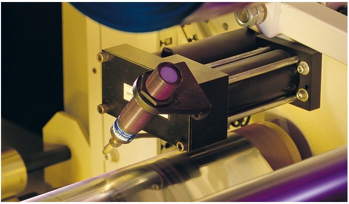 บริษัท น่ำแซอินเตอร์เทรดดิ้ง จำกัด : Dancer / Follower Arm Control