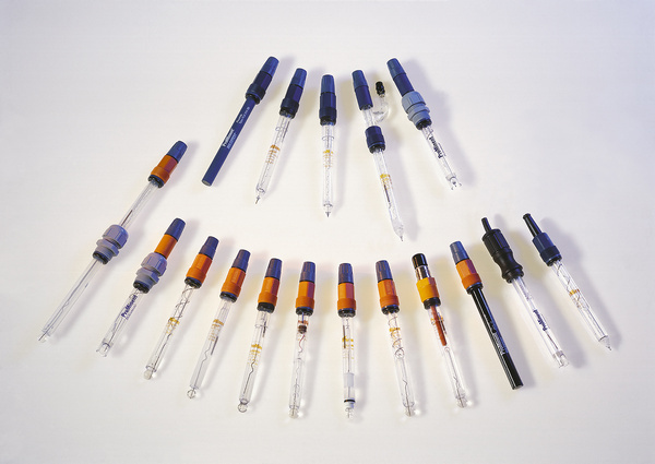 PRODUCT Potentiometric DULCOTEST® Sensors : บริษัท โพรมิเน้นท์ ฟลูอิด ...