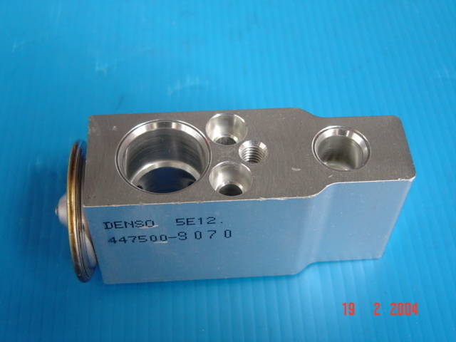 บริษัท วาณิชอนันต์ อินเตอร์เทรด จำกัด : Valve