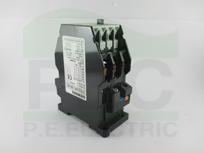 บริษัท พี.อี.อิเลคทริค จำกัด : แมกเนติก คอนแทคเตอร์ 220VAC