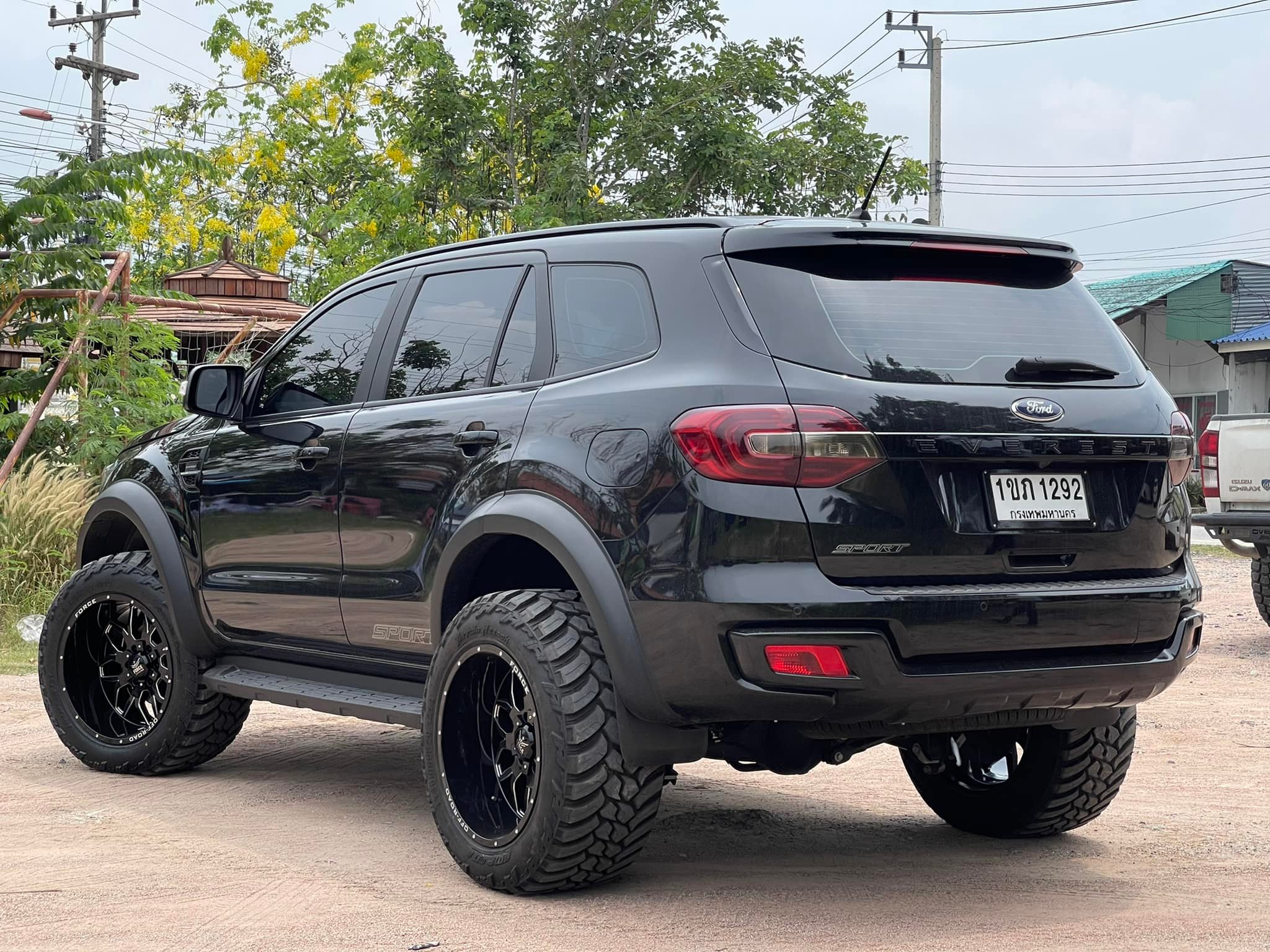 PRODUCT Ford Everest AMERICAN OFFLOAD ออฟโรดเมกา : Wolf American ...