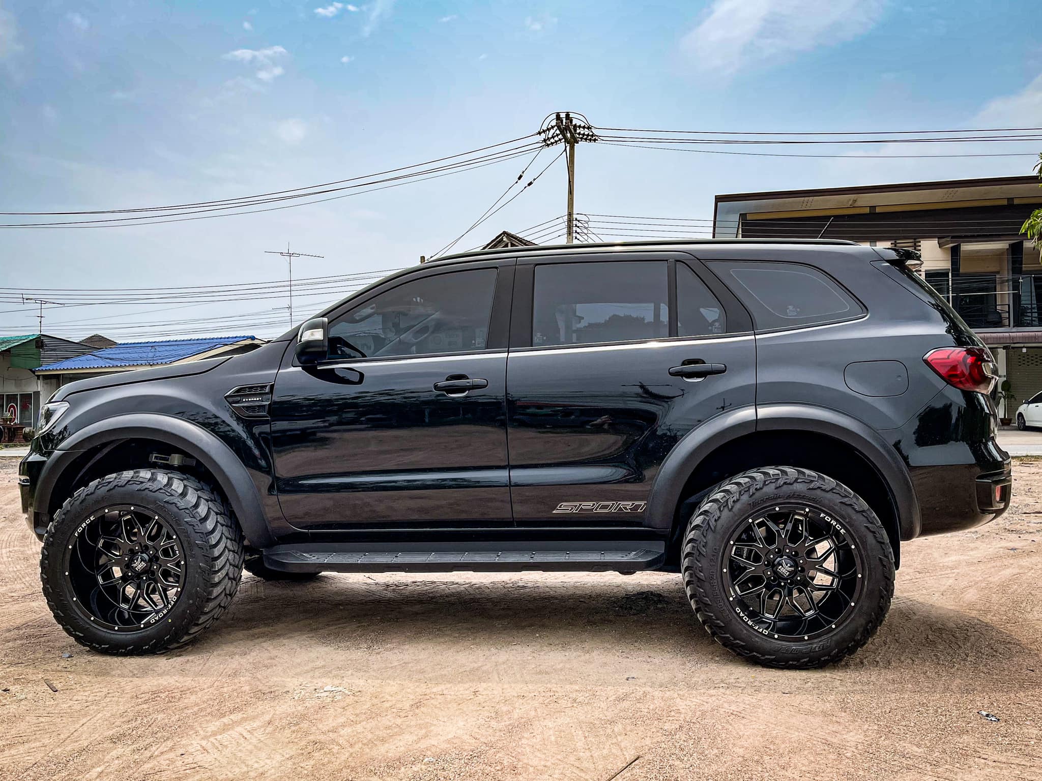 PRODUCT Ford Everest AMERICAN OFFLOAD ออฟโรดเมกา : Wolf American ...